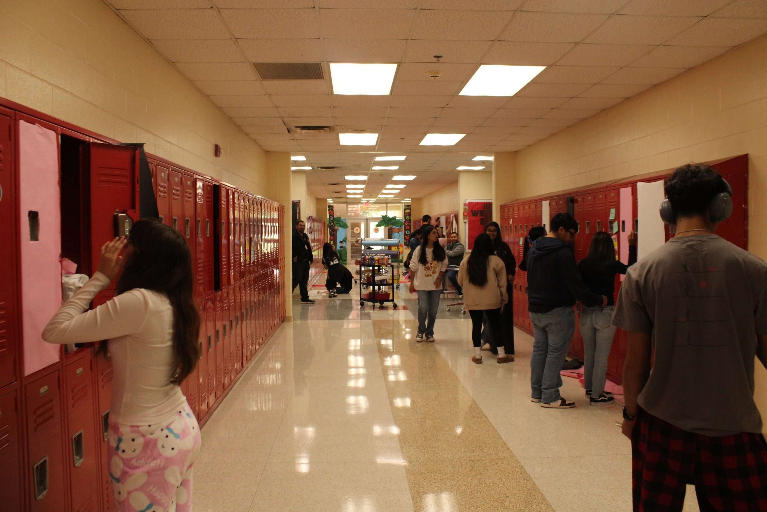 Seniors are locking in their pride and spirit! Coming together to ...